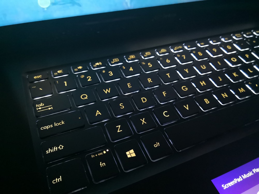 [Review] ZenBook Pro15 - The Next Generation Dual Screen Laptop ...