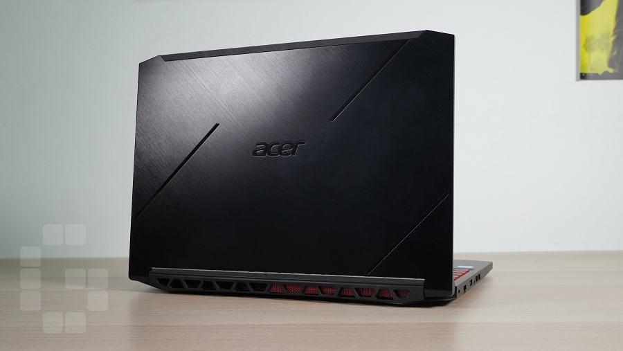 Acer Nitro 7 review: An AAA-capable budget gaming laptop! - GamerBraves