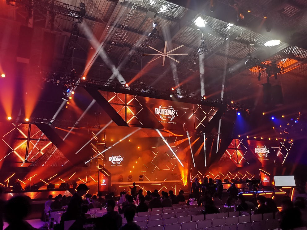 Remember to watch the Rainbow 6 Siege Pro League today! - GamerBraves