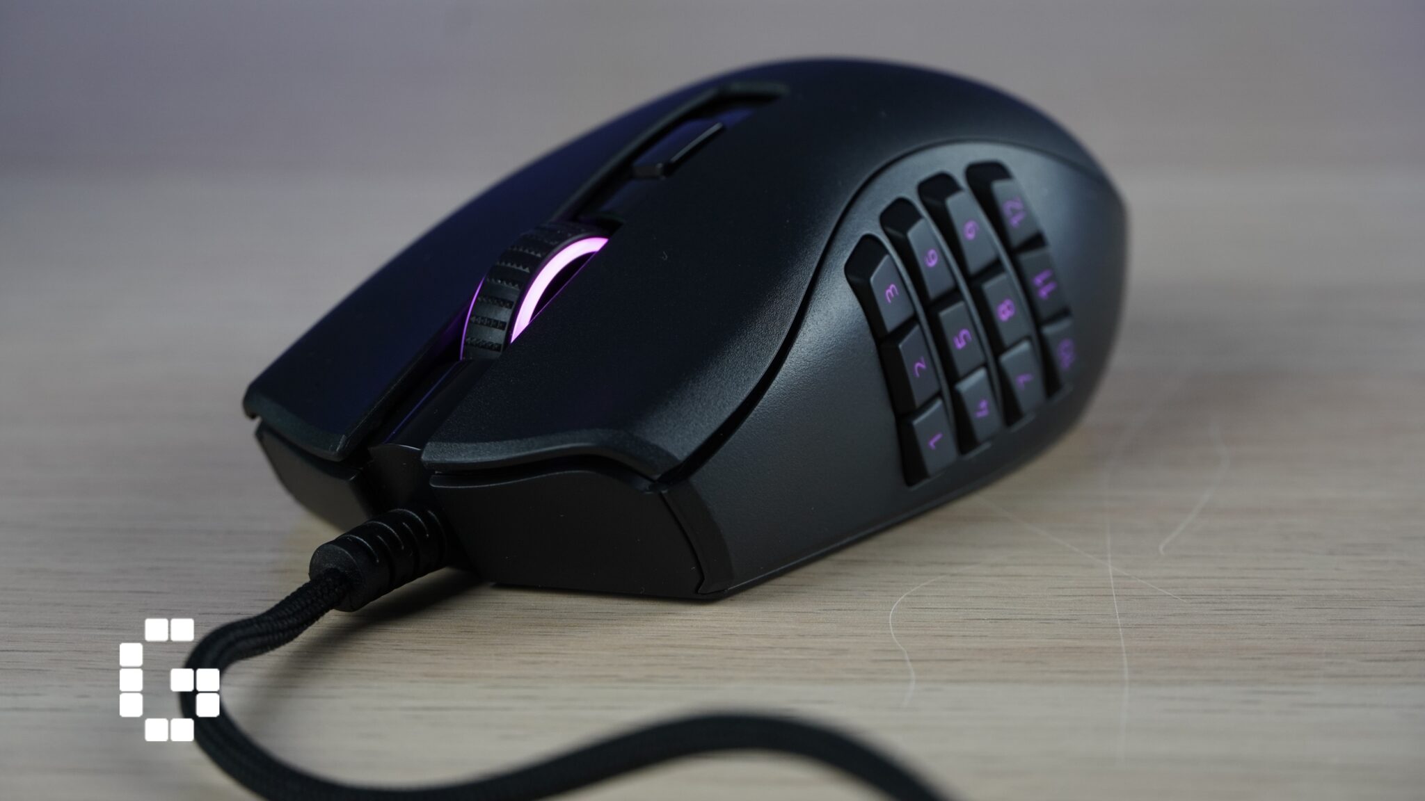 Razer Naga X Review - For the MMO diehards - GamerBraves