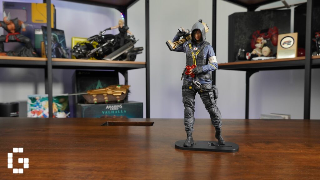 Ubistore Exclusive Six Series Hibana and Master Assassin Ezio Figure ...