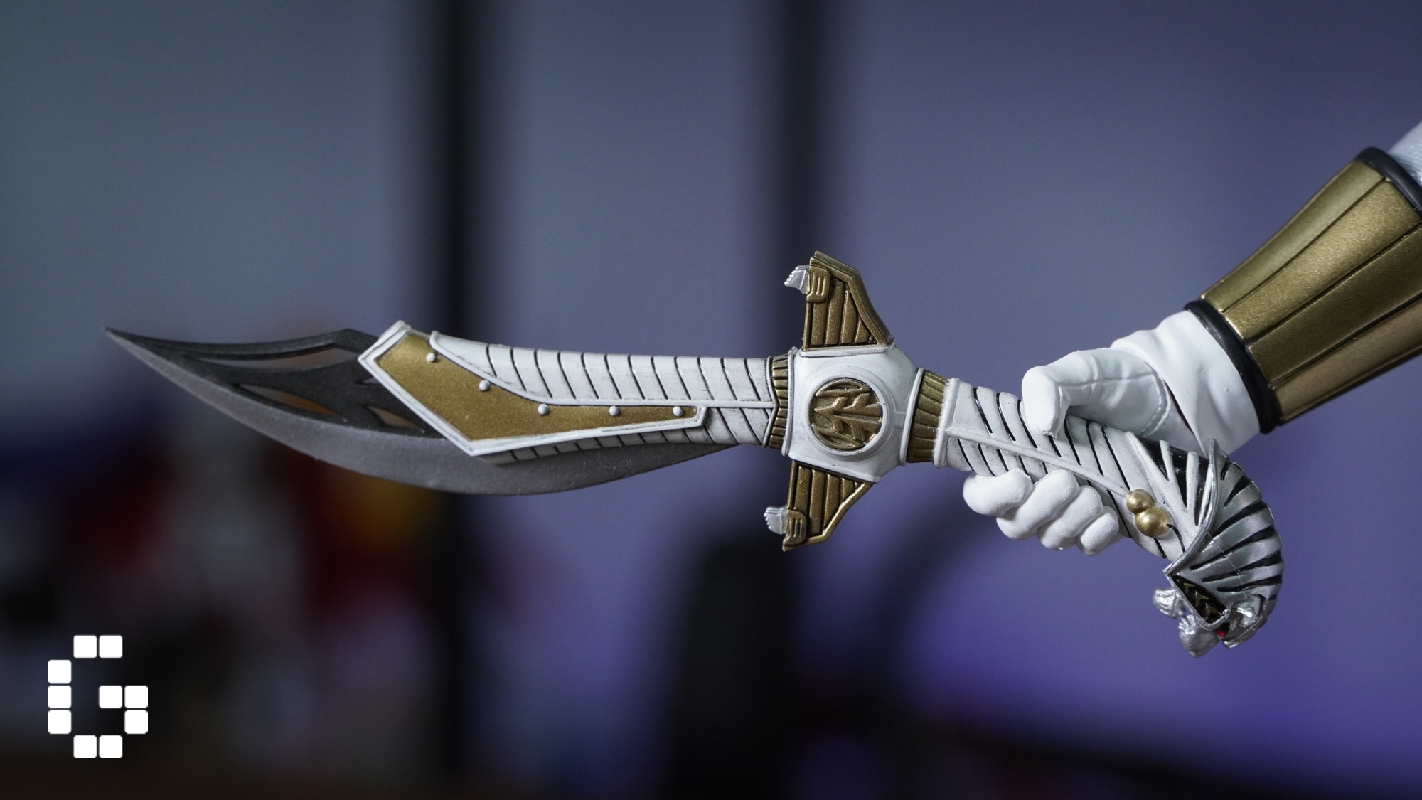 threezero Mighty Morphin Power Rangers White Ranger Unboxing - It’s ...