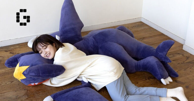 Premium Bandai Japan Introduces Life Size Huggable Garchomp Plushie ...