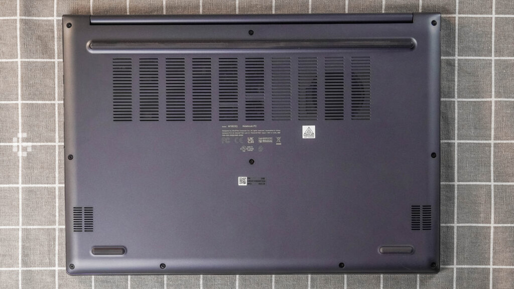 ASUS Vivobook 16X M1603QA Review - A Screen that Let's You See More for ...